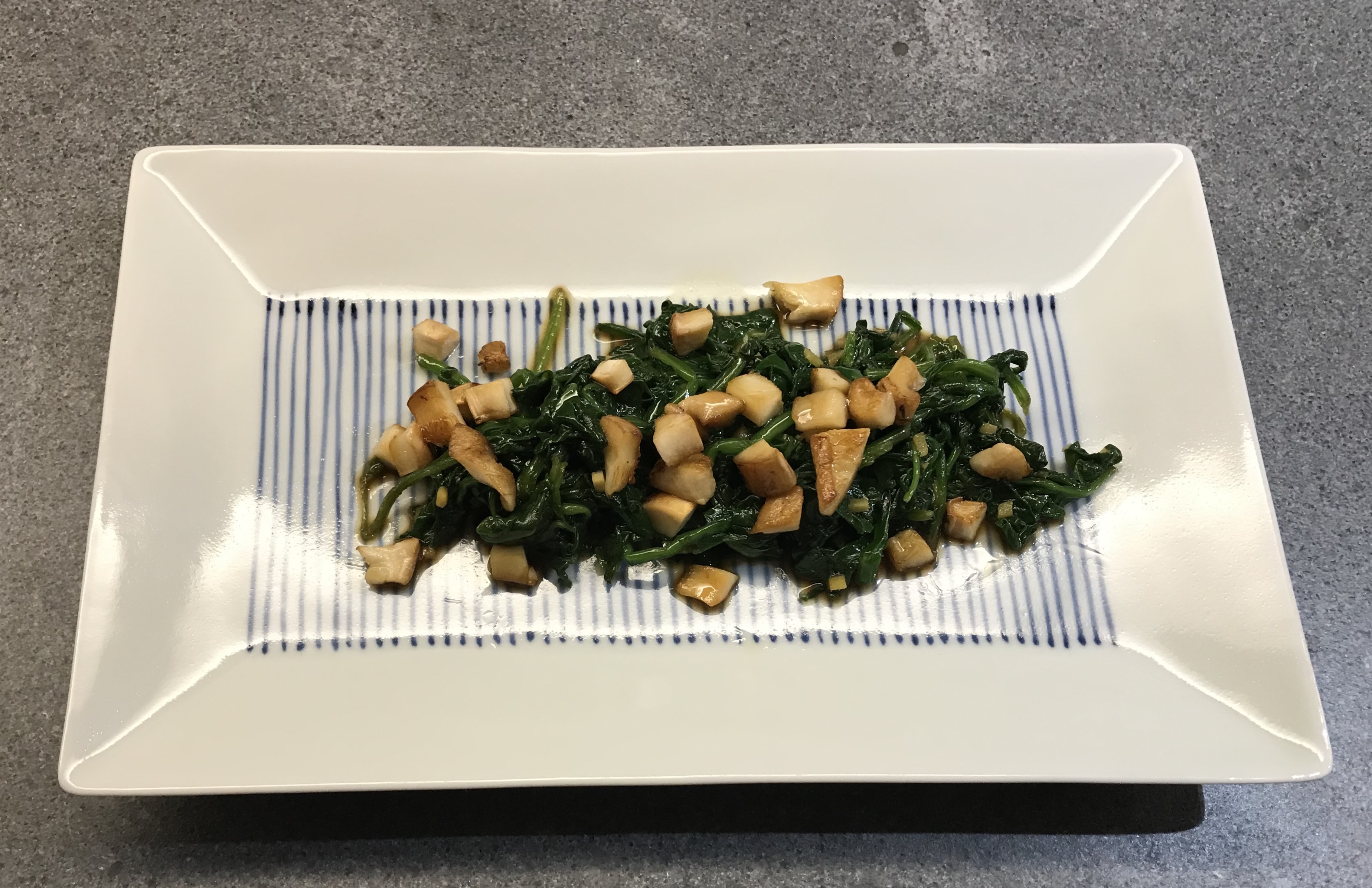 Matsutake with Ginger and Spinach – Cook and Drink
